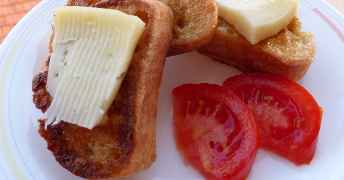 Pan frito Receta de MrLueees- Cookpad