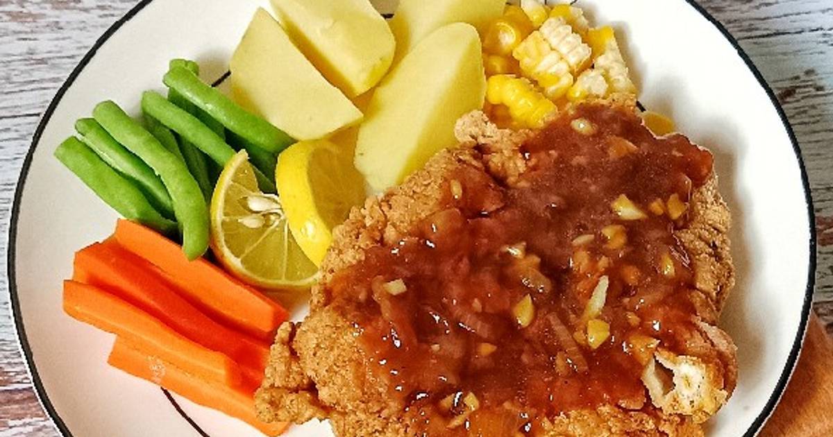 Resep Steak Dada Ayam oleh Nindaummuzia - Cookpad