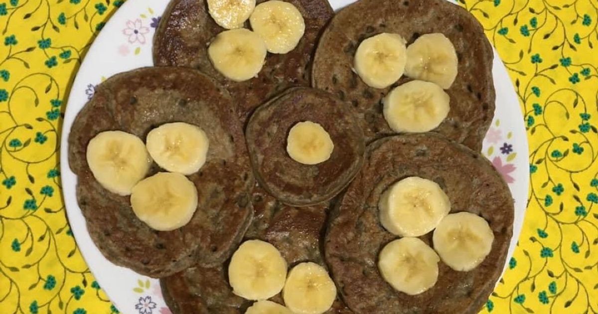 Banana Jaggery Pancakes Recipe by Sudipa Gope - Cookpad