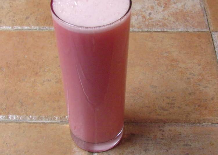 Coctel pantera rosa Receta de fabiCea- Cookpad