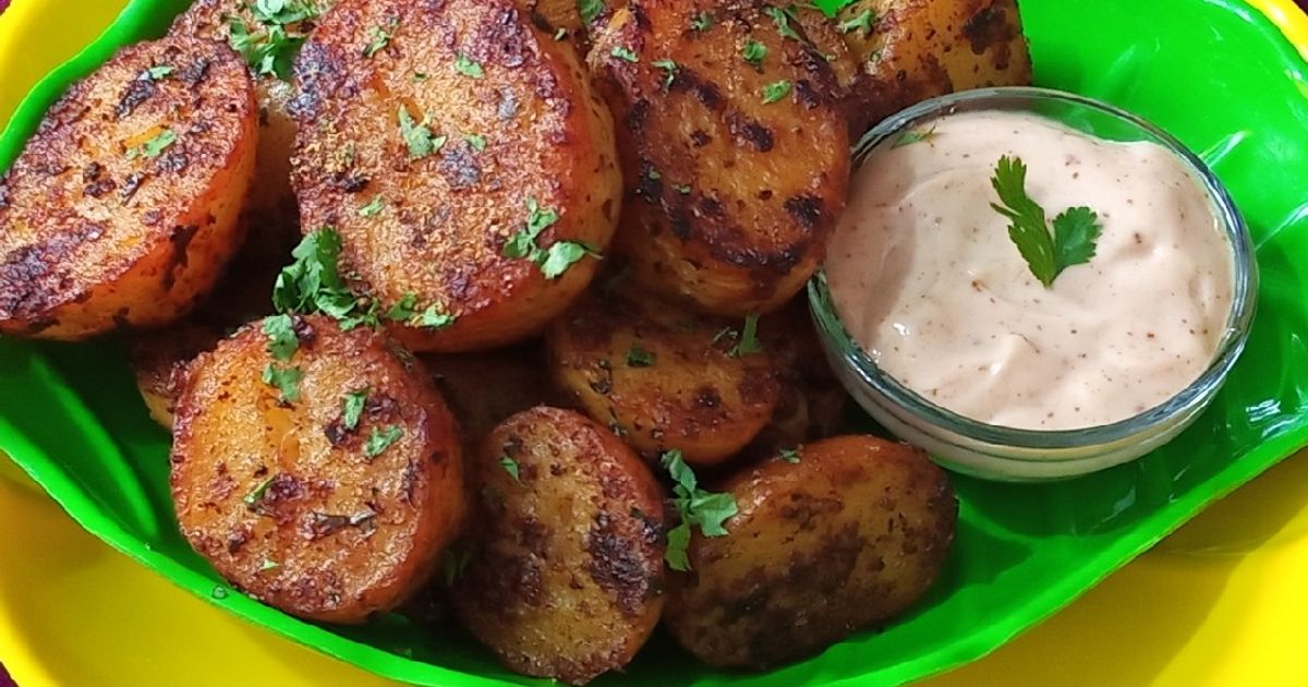 Butter Roasted Potatoes Recipe by Man o Salwa By Neelam Saleem - Cookpad