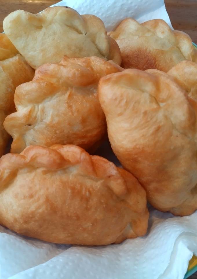 Resep Panada Khas Manado oleh Ummu Salma Muhammad - Cookpad