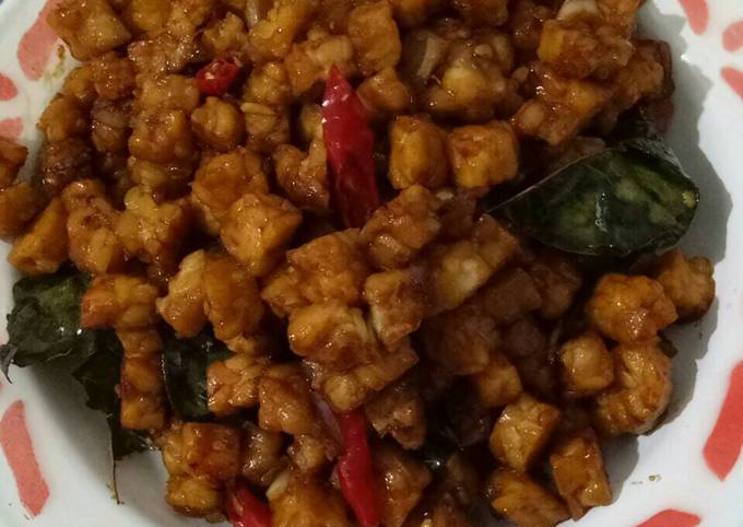 Resep Orek tempe oleh Vivi Piepie - Cookpad