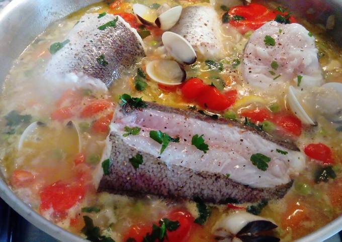 Merluza fresca a la cazuela Receta de Esther Ariza Sánchez- Cookpad