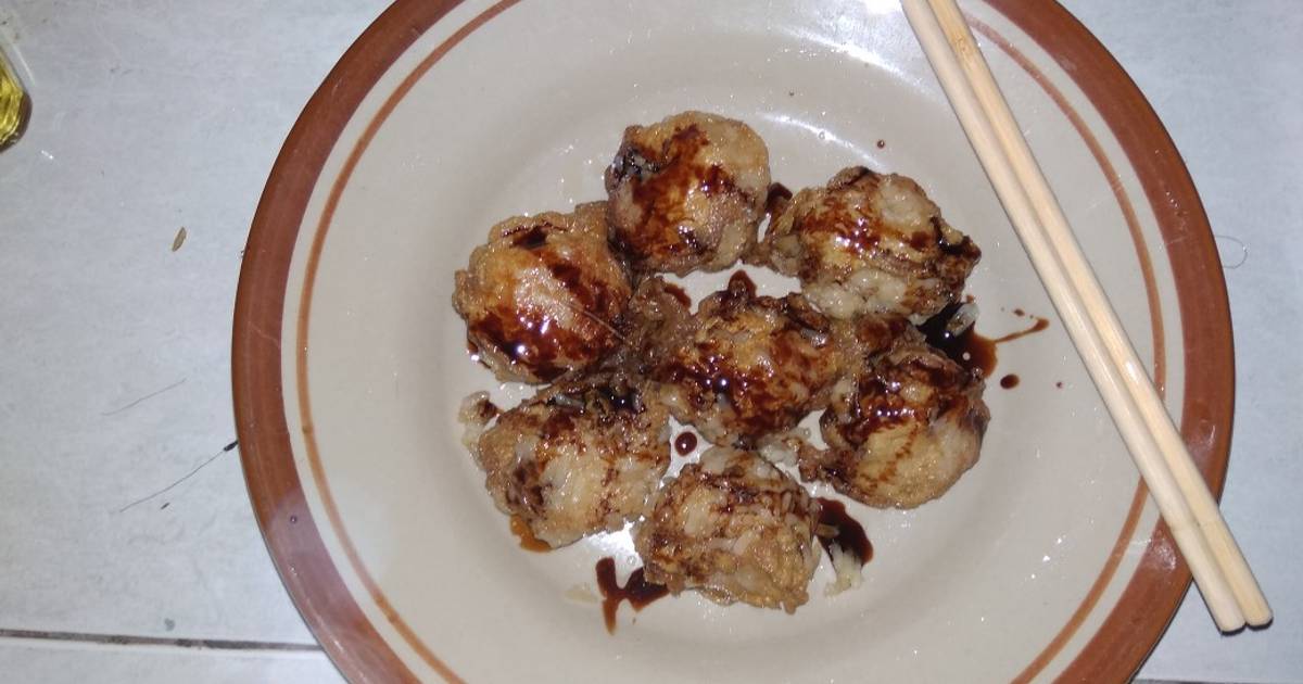 Resep Bola Nasi Balut Telur oleh aaliifaa - Cookpad