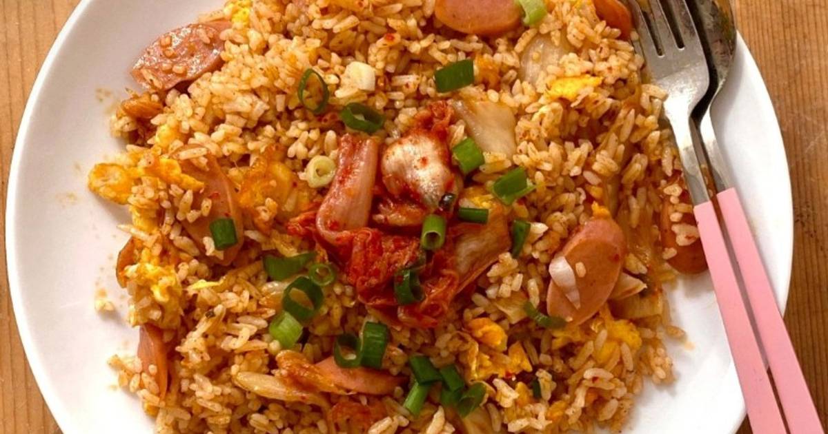 Resep aneka Nasi Goreng praktis dan mudah dibuat di rumah!