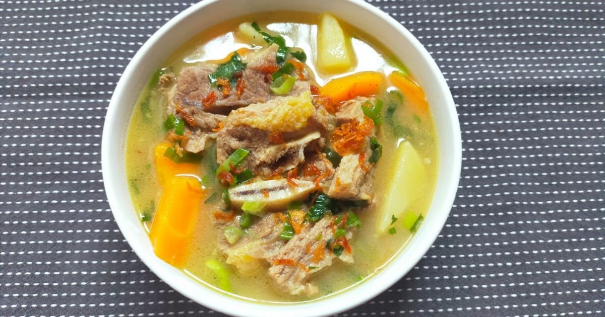 Resep Sop Iga Sapi Enak,Segar Dan Empuk oleh Shebb's Kitchen - Cookpad