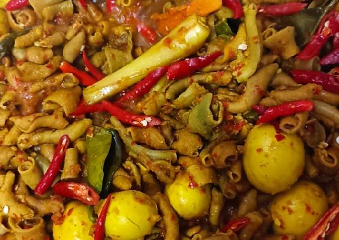 Resep Oseng usus pedas oleh Yessi Ndutt Rebellion - Cookpad
