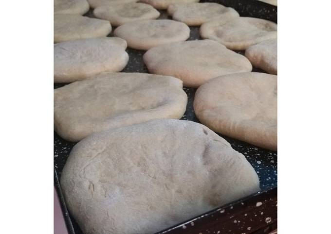 Pan árabe Receta de Cαmılα Anαhı́ Pαez- Cookpad
