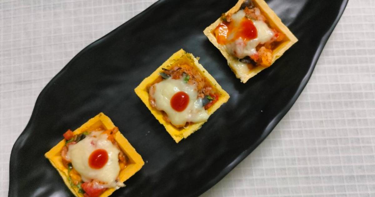 Pizza canapes Recipe by Jigisha Modi - Cookpad