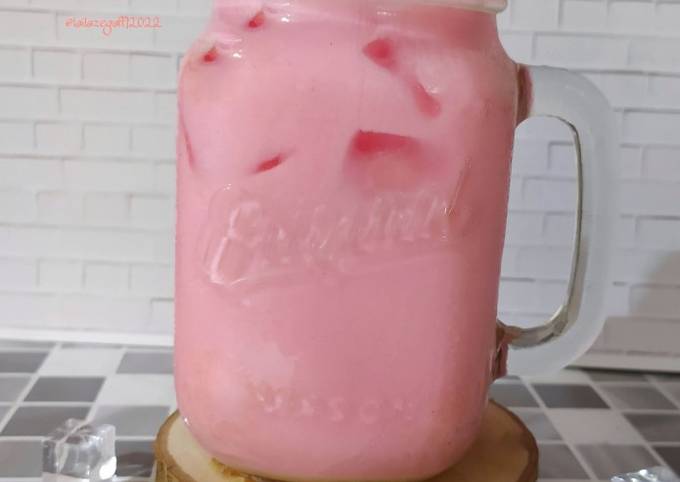Resep Es Soda Gembira oleh Lailazegaff - Cookpad