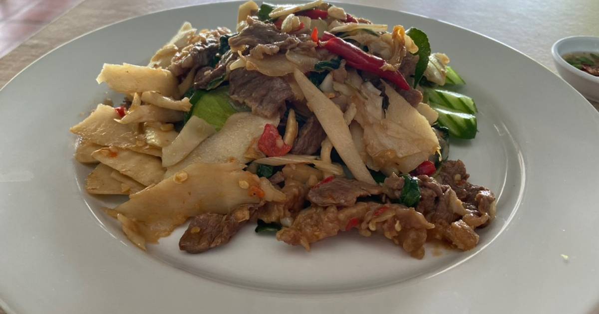 สูตร เนื้อผัดหน่อไม้ดอง โดย Pitchaya Por - Cookpad