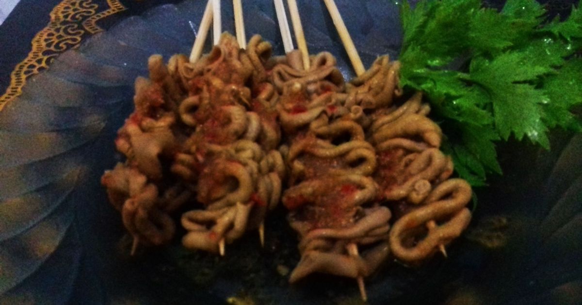 Resep Sat Us (Sate Usus) Pedas Manis oleh Dwi Syintya Sari - Cookpad