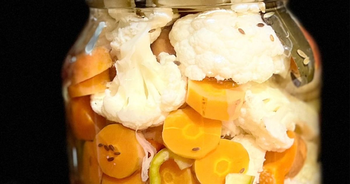 Coliflor En Conserva Receta de Alicia Yunis- Cookpad