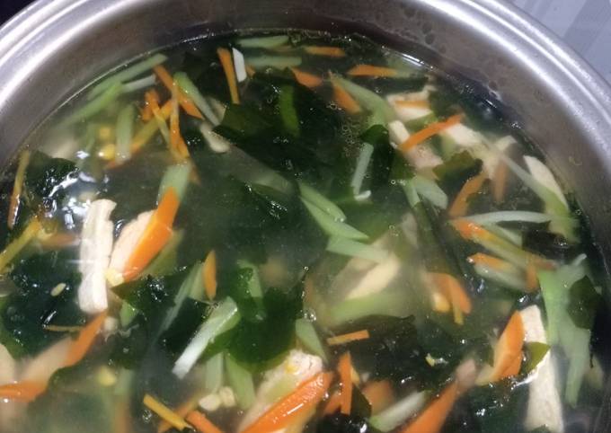 Resep Vegetarian sop rumput laut oleh atye Cilacap - Cookpad