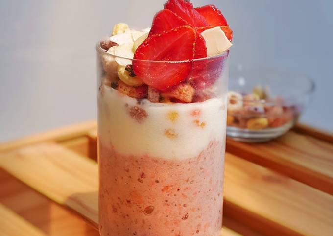 Resep Strawberry Overnight Oat’s oleh Slicecutecake - Cookpad Resep Strawberry Overnight Oat’s oleh Slicecutecake - Cookpad