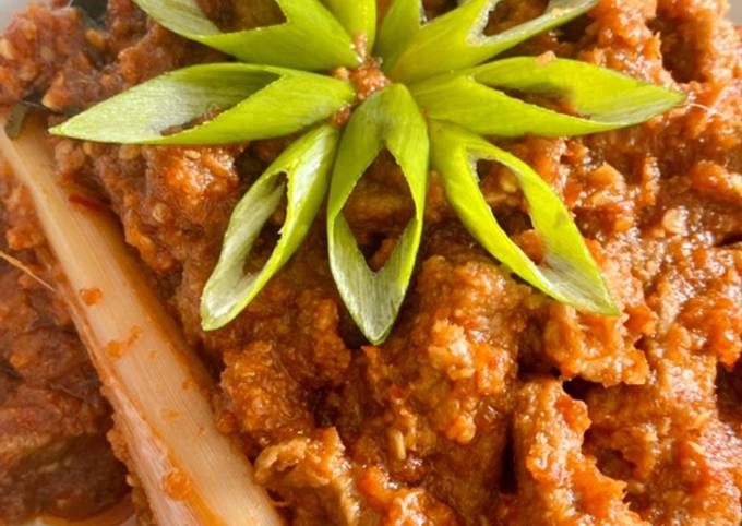 Resep Oseng Daging sapi Mercon oleh Annira - Cookpad