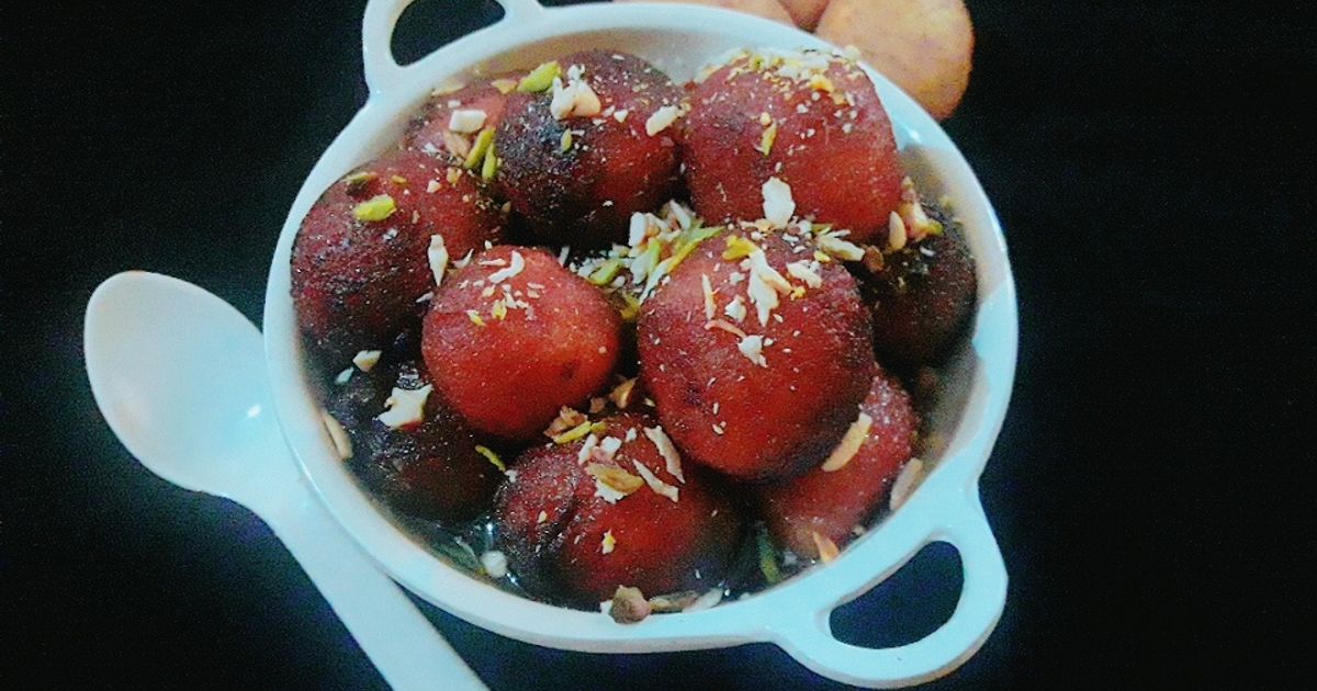 Potato Gulab Jamun Recipe by Mamata Nayak - Cookpad