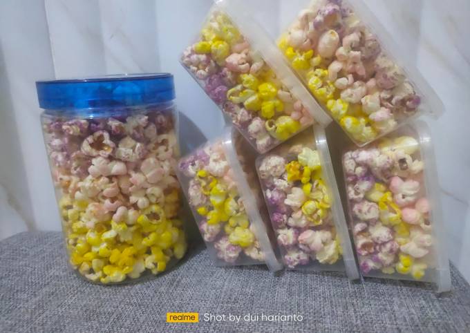 Resep Popcorn rainbow oleh Amelia Pinkshop - Cookpad