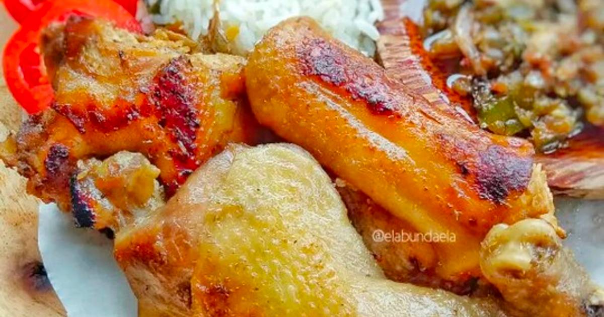 Resep Ayam Kampung Ungkep Kelapa Muda oleh Bunda Ela - Cookpad