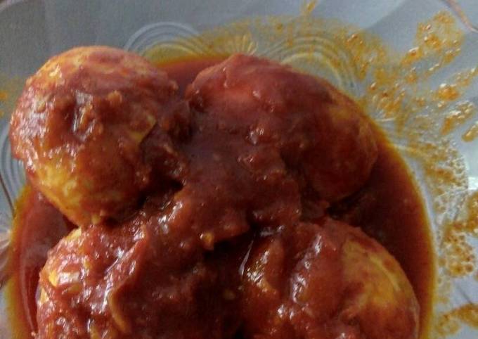 Resep Telur balado oleh ikeu bintari Kusumawardani - Cookpad