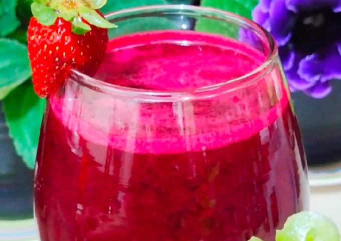 Resep Jus Bit Mix Jambu Jamaika Dan Strawbery oleh Bunda Pashalenko ...