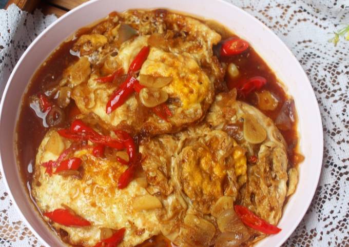 Resep Telur Mata Lembu Kicap oleh Cooking With Dinda - Cookpad