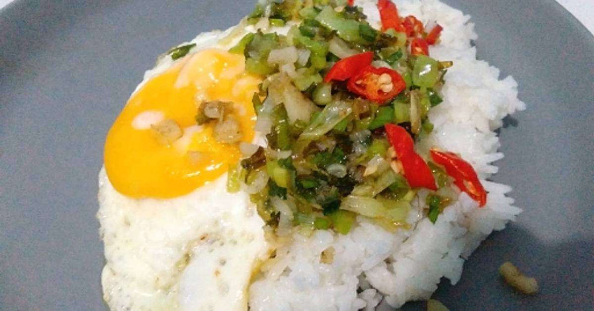 Resep Telor mata sapi with scallion oil oleh Kiki_Nomuyepo - Cookpad