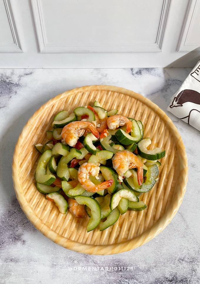 Resep Tumis Timun Jepang Udang oleh dpmentari - Cookpad