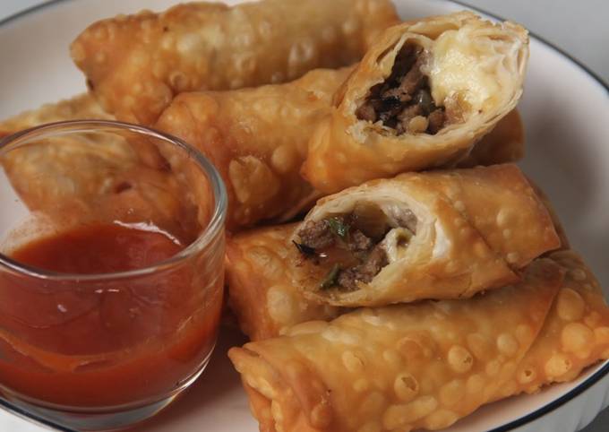 Resep Lumpia daging keju / cheesy beef lumpia oleh Giovanni Euodia ...