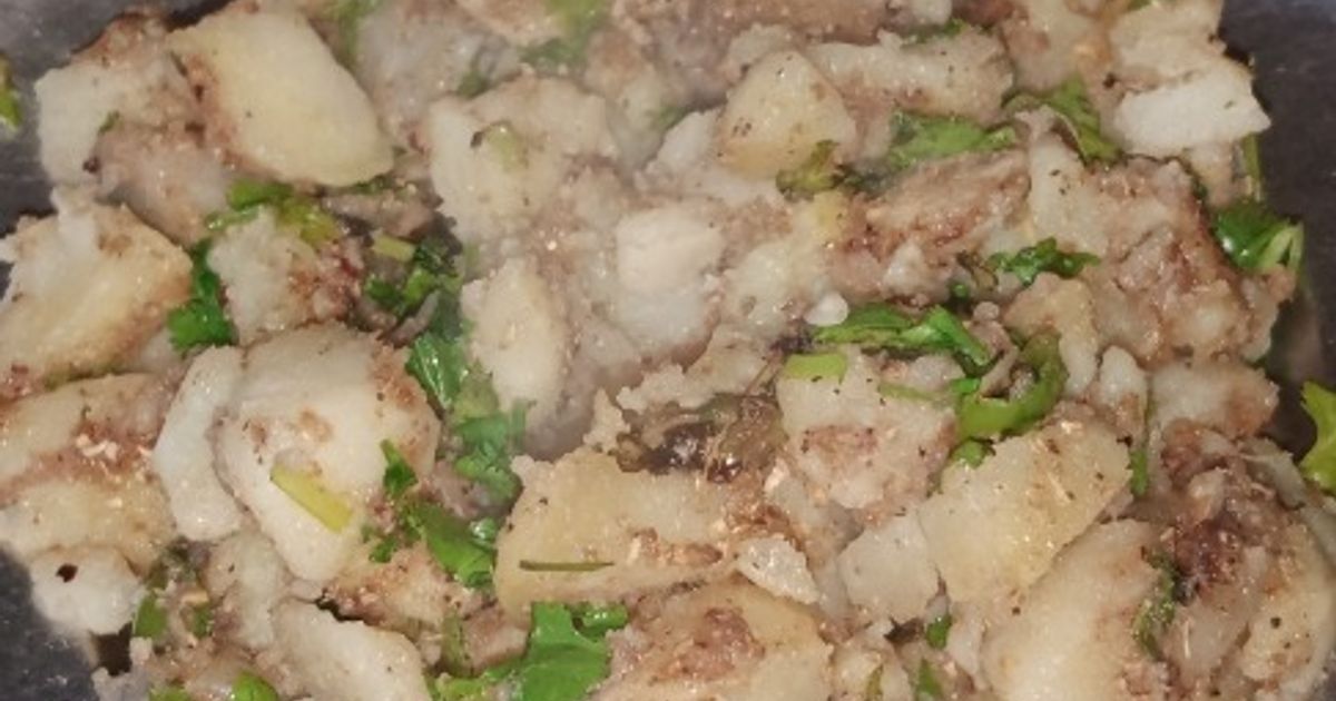 फलाहारी आलू (Falahari Aloo Recipe In Hindi) रेसिपी बनाने की विधि in ...