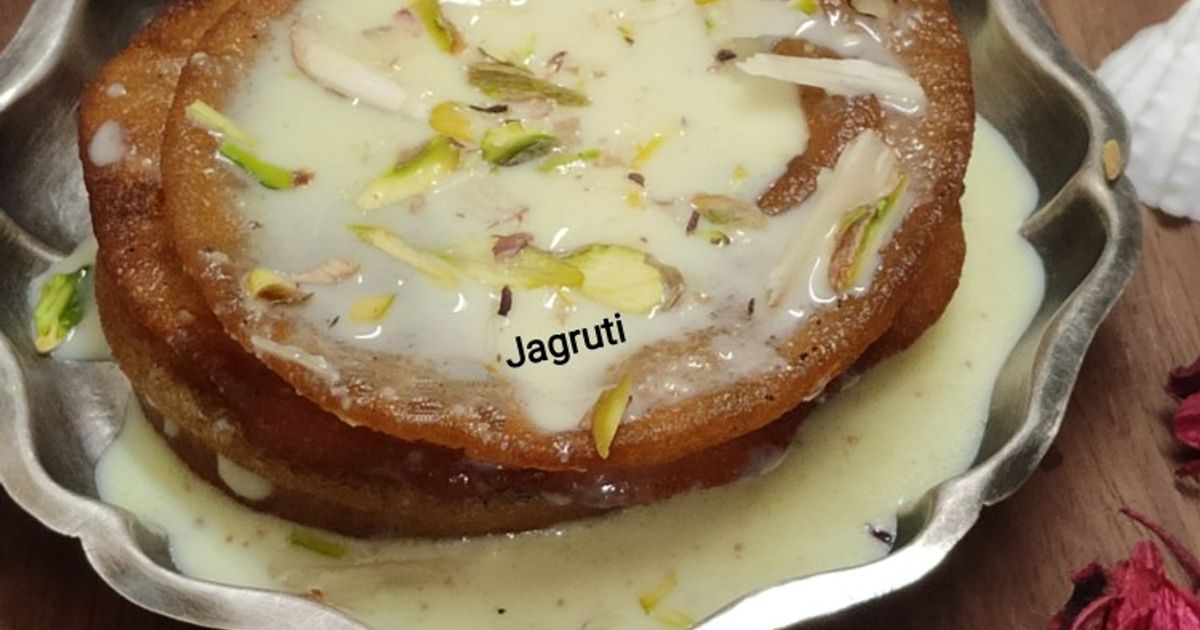 Wheat Flour Malpua (Served With Rabdi) !! Recipe by Jagruti Manish ...