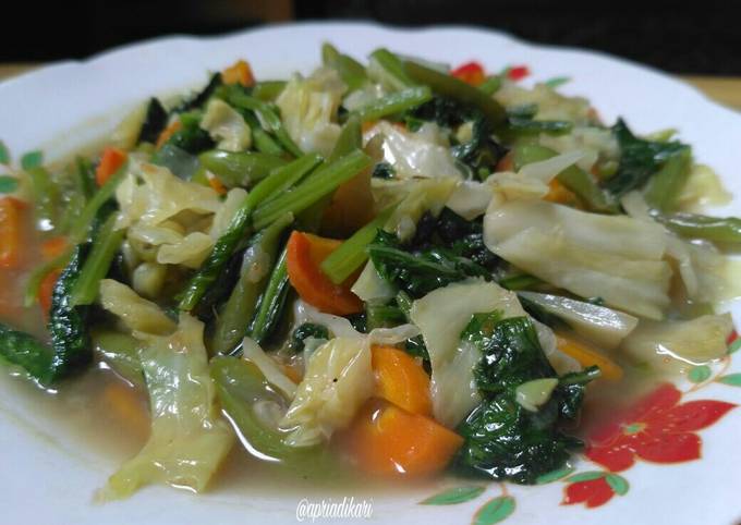 Resep Capjay sayur kuah simpel sehat oleh Apriadikari - Cookpad