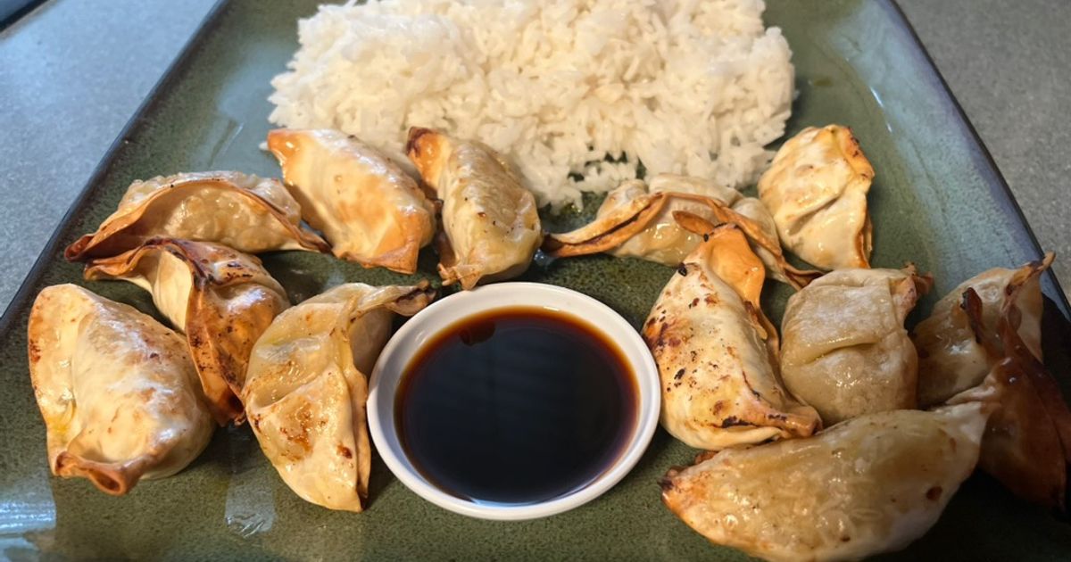 Quick Lunch: Frozen Pot Stickers & Rice Recipe By Nichole