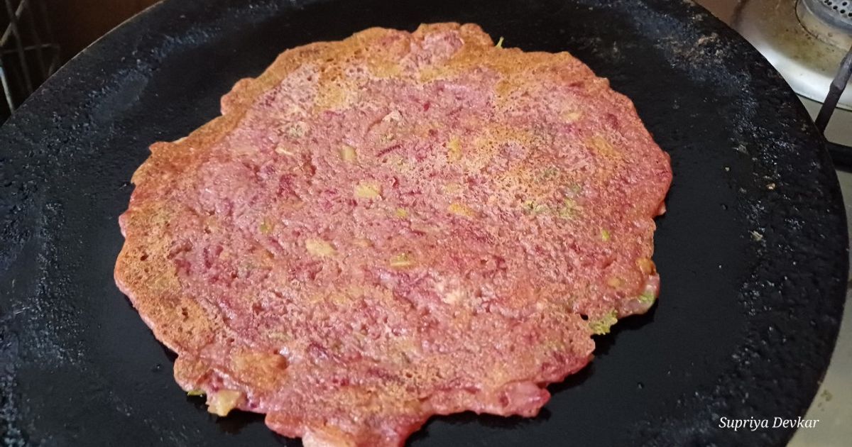 Beetroot Chilla Recipe by Supriya Devkar - Cookpad
