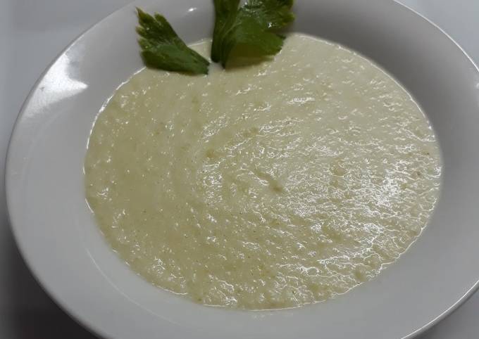 Salsa de apio Receta de Maria Del Carmen Flores- Cookpad
