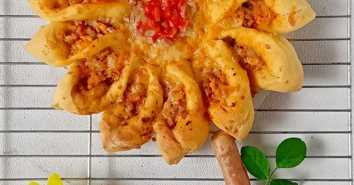 Resep Sunflower Pizza (Ala Pizza Bengkak Teh Ecy) oleh Dapur Bunda ...