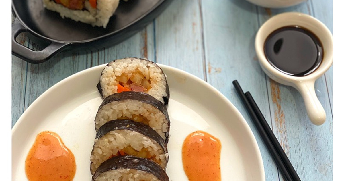 Resep Mentai Sushi Roll Tanpa Salmon (Chef @Devina Hermawan) oleh Tini - Cookpad