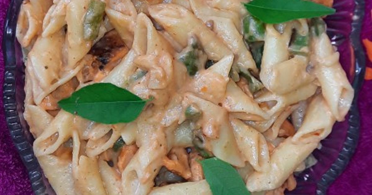 Pasta In Creamy Peri Peri Sauce Recipe by Zainab Aftab - Cookpad