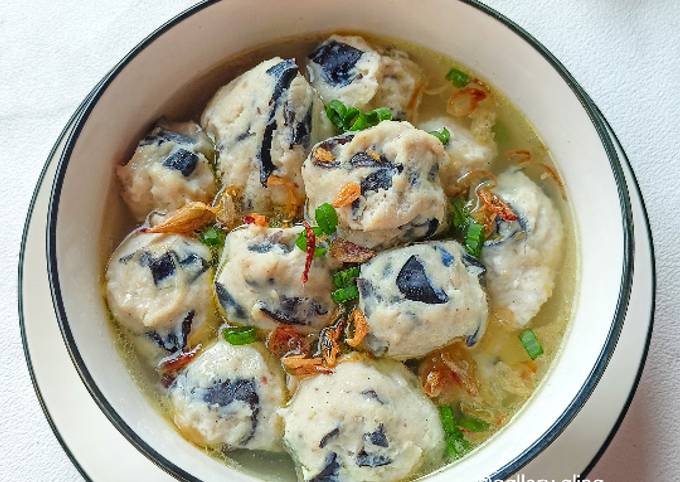 Resep 5. Bakso Ayam Jamur Kuping oleh Ken - Cookpad