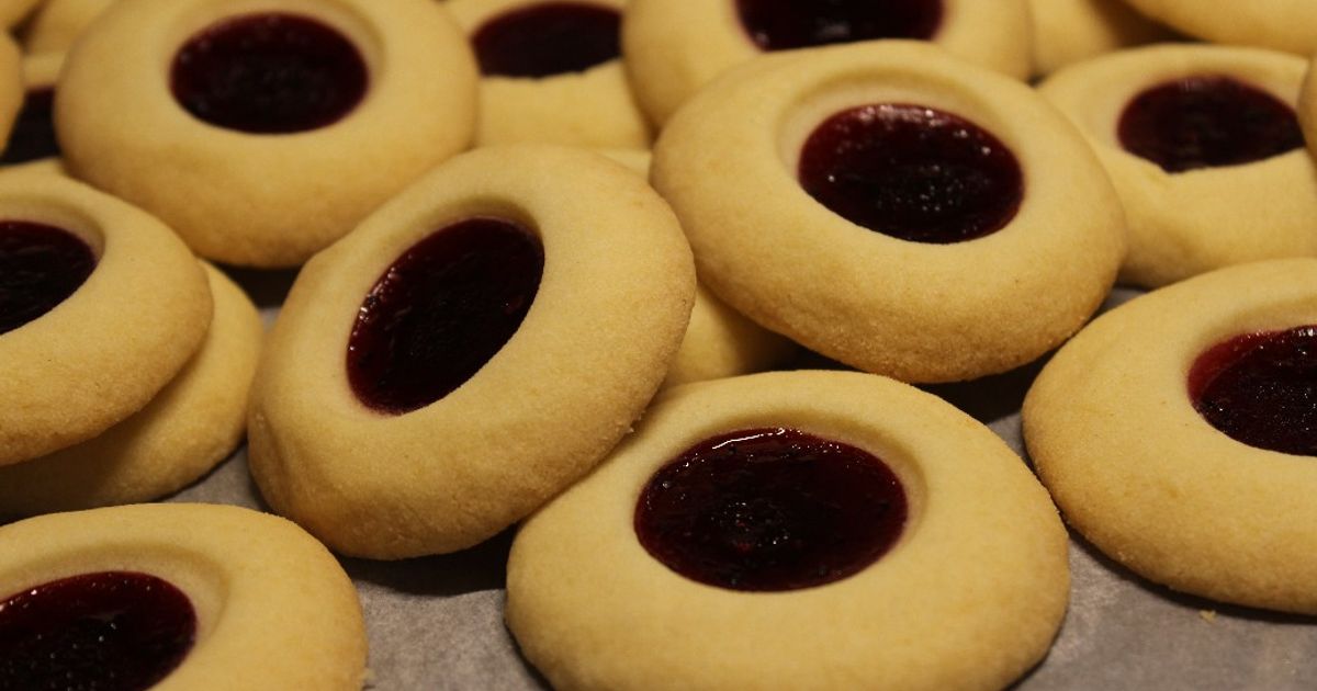 Queen Cookies Recipe by Caisa - Cookpad