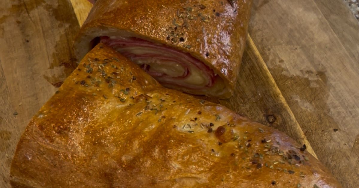 Classic Stromboli 🇮🇹 Recipe By Jackie Vitiello