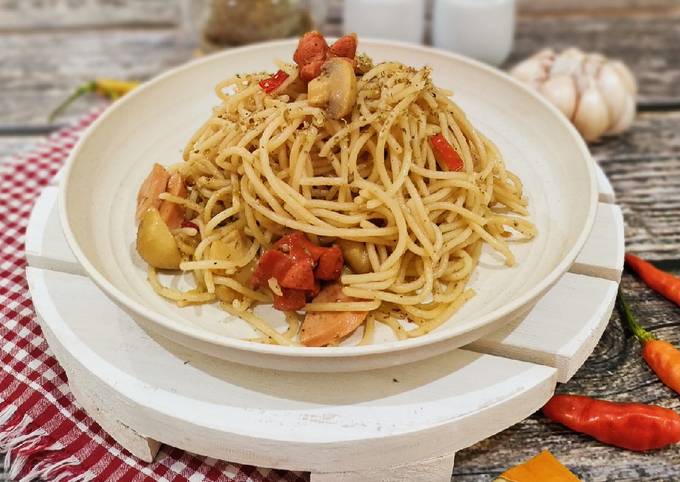 Resep Spaghetti Aglio E Olio Sedap & Gurih oleh Dapur Loli😋 - Cookpad Resep Spaghetti Aglio E Olio Sedap & Gurih oleh Dapur Loli😋 - Cookpad