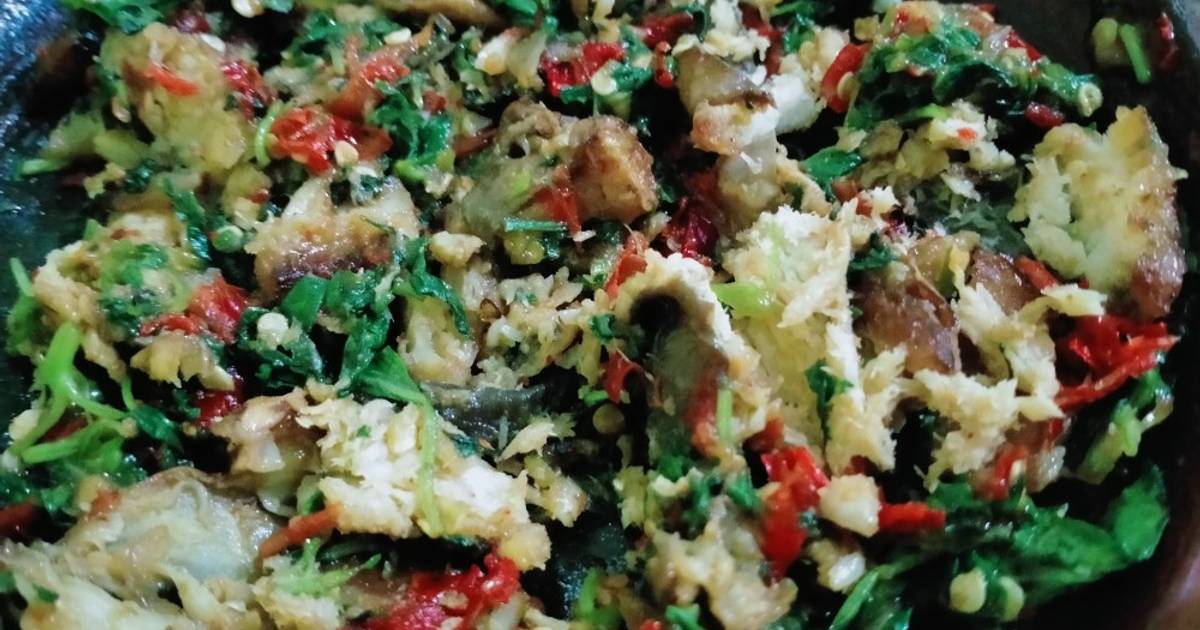 Resep Penyetan Pedas Ikan Asap Ikan Pari Oleh Masakan Ilmiah Cookpad