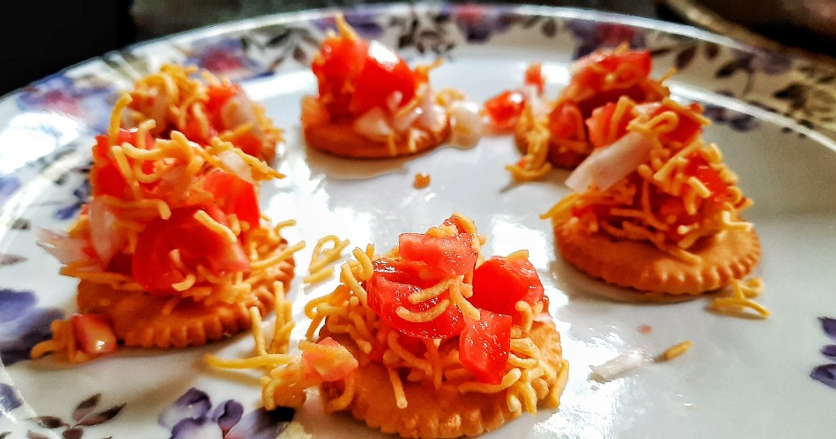 Monaco Biscuit Chat Recipe by Shruti S - Cookpad