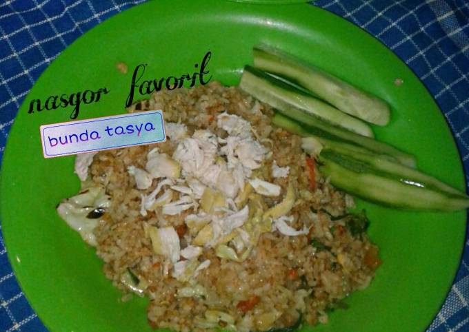 Resep Nasgor fav' tanpa kecap oleh Yulitasya - Cookpad