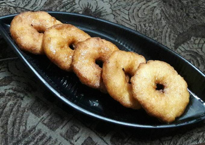 Sweet Vada Recipe by Sri Charani Ravinuthala - Cookpad