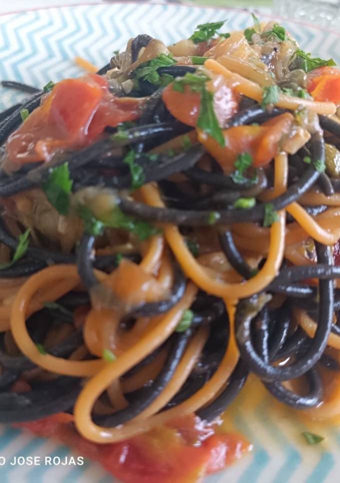 Mezclum de spaghetti con alcachofas y tomate 🍅 Receta de Antonio-José ...
