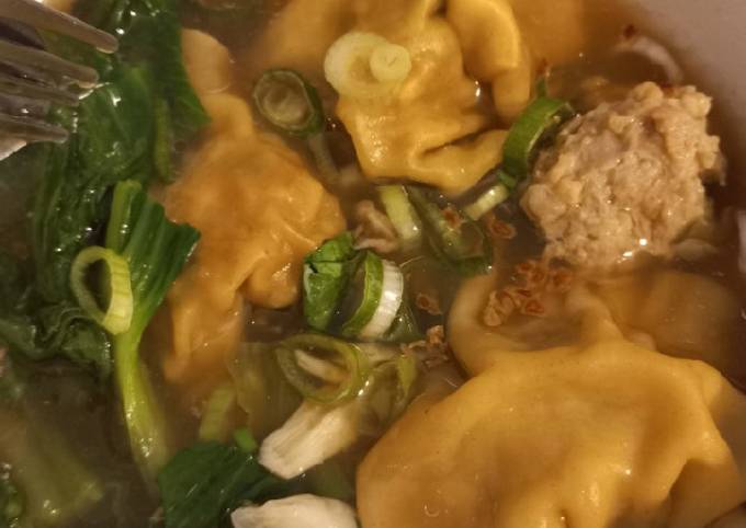 Resep Sup Wonton Ayam Simple oleh Febi - Cookpad
