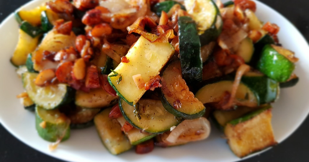 Resep Tumis Zucchini Almond (Courgette Almond) oleh Endang Sulistyawati ...